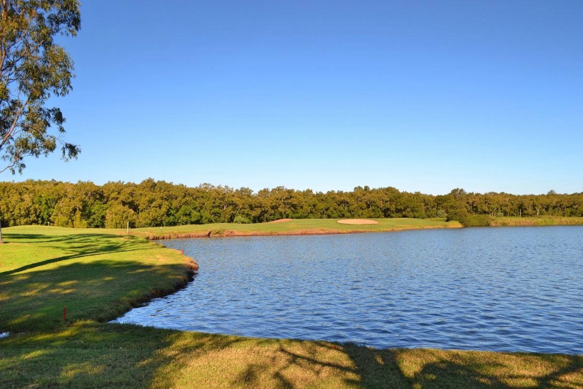 Carbrook Golf Course Deals